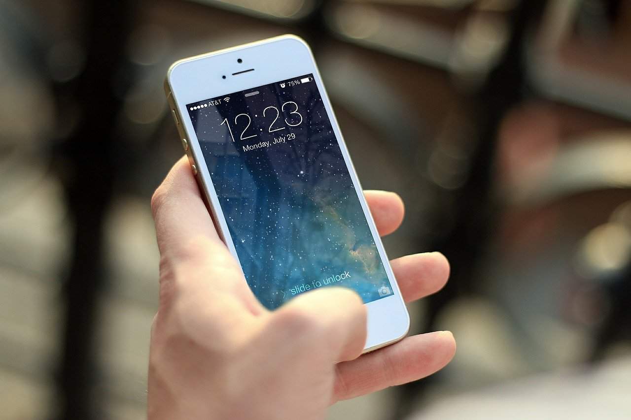 Guia Completo para Comprar um Smartphone em 2025